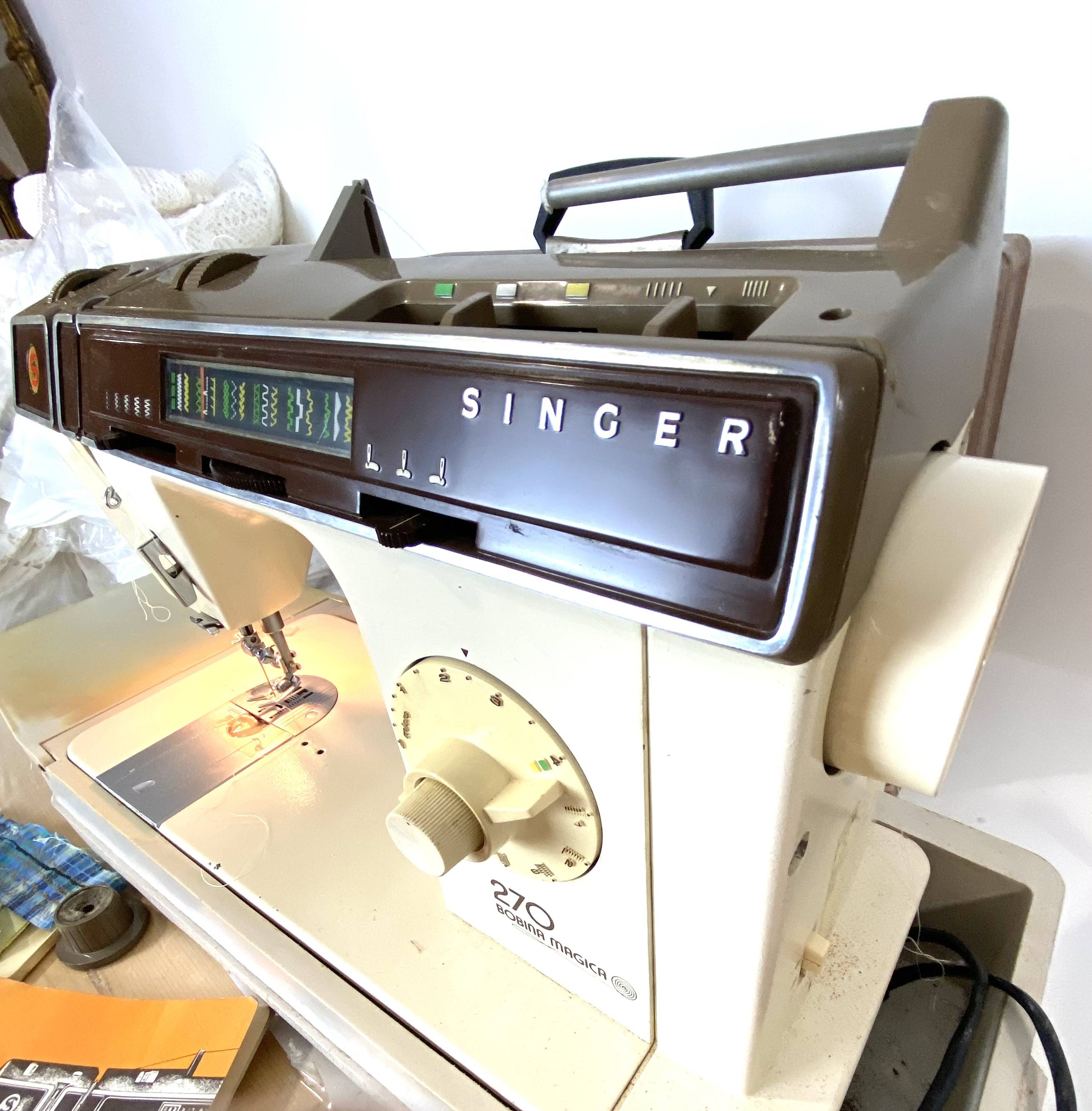 Máquina de costura Singer 270 Bobina Mágica | Bidding